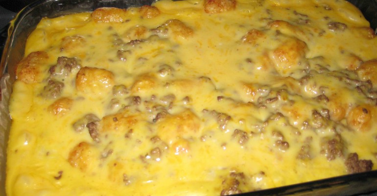 Tastee Recipe Easy, Creamy Tater Tot Casserole Like You've Never Had ...